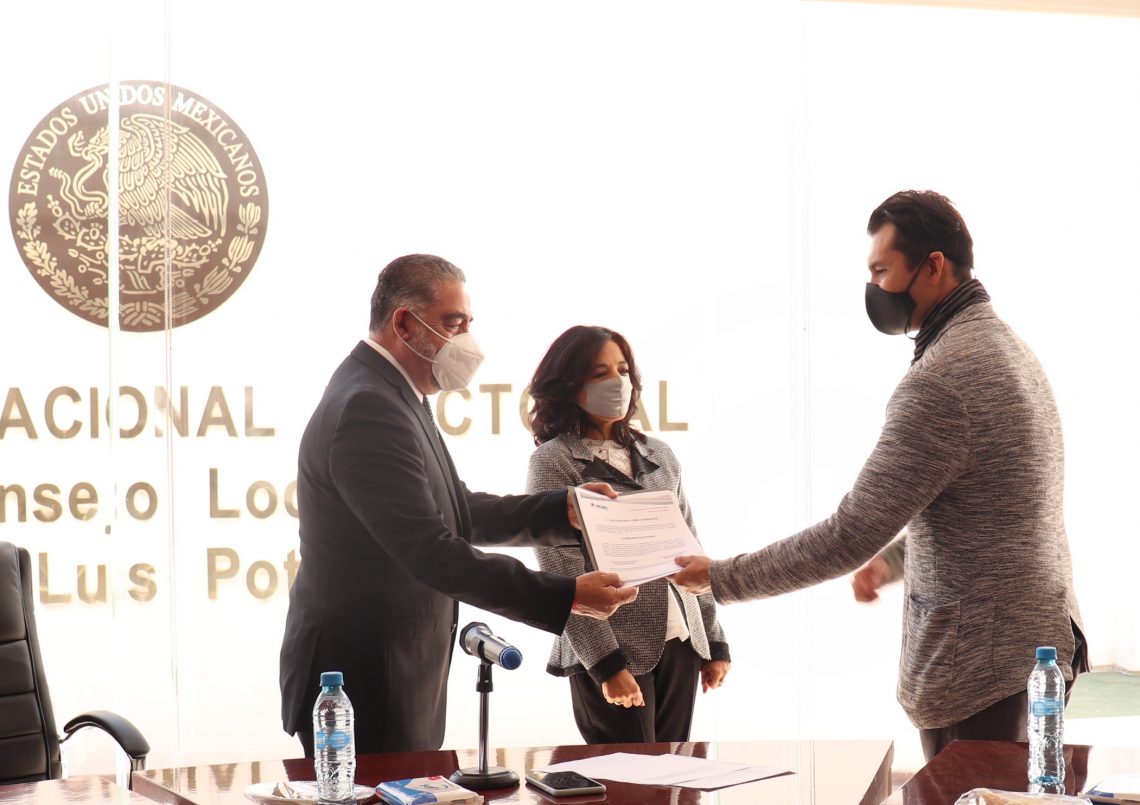 Entrega INE SLP carta de nombramiento a los consejeros electorales de ...