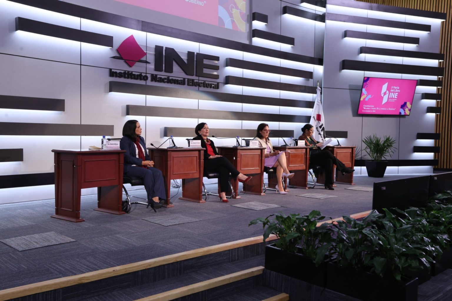 Inaugura INE Feria del Libro “Género, Inclusión y Democracia” - Central ...